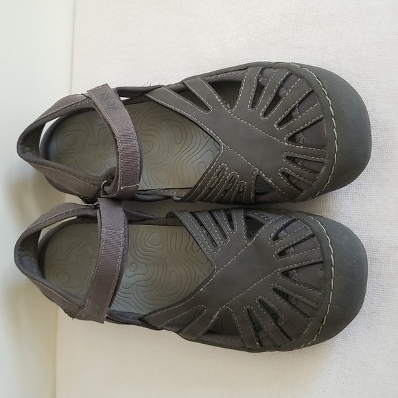 Jambu | Shoes | Jambu Jsport Gray Sandal Size 85 | Poshmark